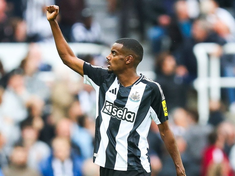 Isak returns as Newcastle look to continue unbeaten run – Newcastle vs ...